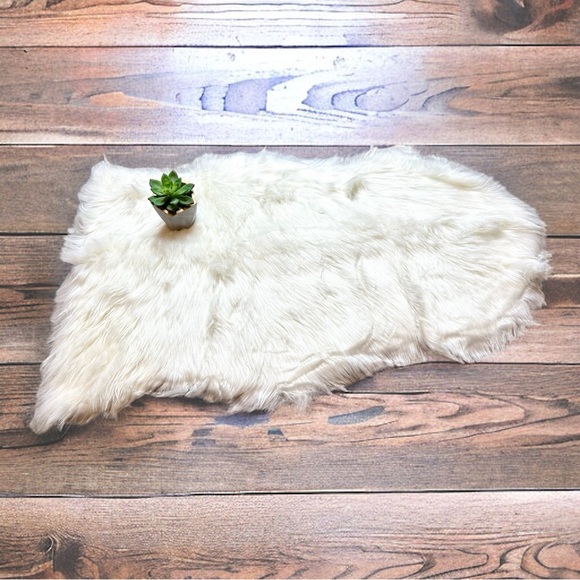 Unbranded | Accents | Flokati Style Faux Vanilla Clean White Sheep Fur ...